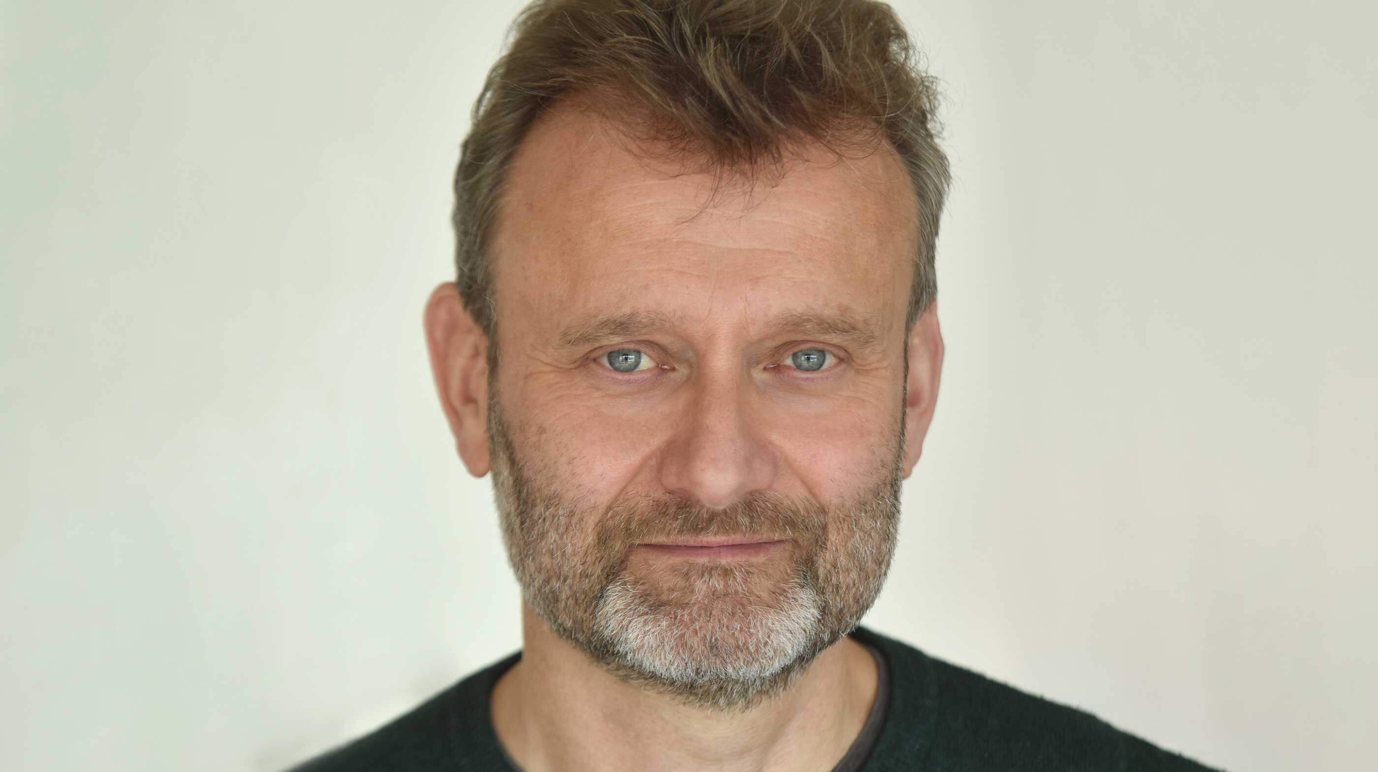 Talent | Hugh Dennis